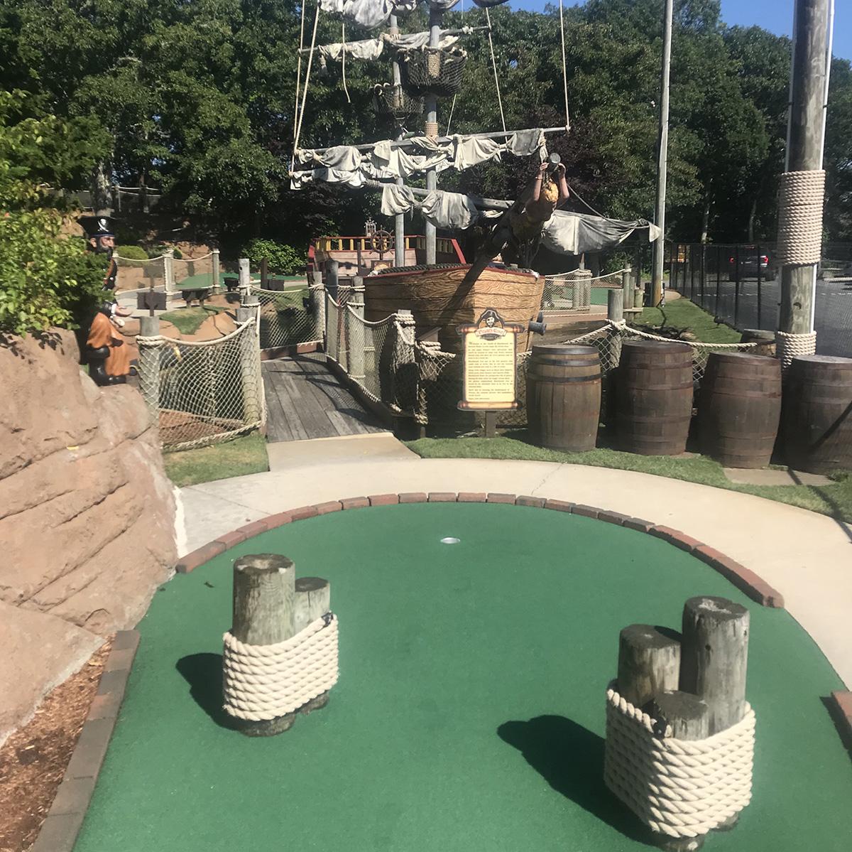 Pirate’s Cove – Mini Golf Matters